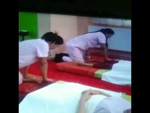 Masajlar Uzakdoğu. Has Krem ve Aroma Yagları ile Yapılmaktadır.Kulunç, Kirençleme, Boyun ,Sırt ve Di