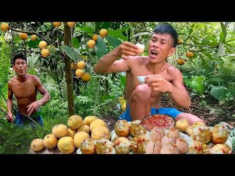 Mouth Watering,Eating Santos fruit in the forest. with spicy shili.So ...