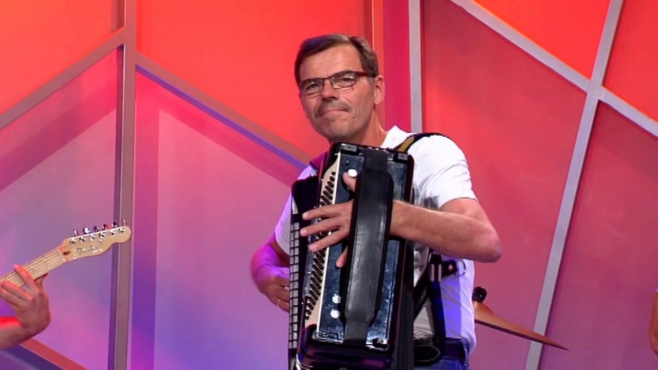 Harmonika Drengene - Spillemandsvisen - YouTube
