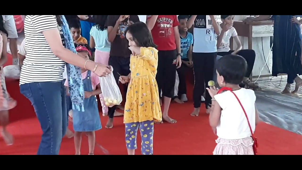 sports activity in society || lemon spoon race and ball throw in the ...