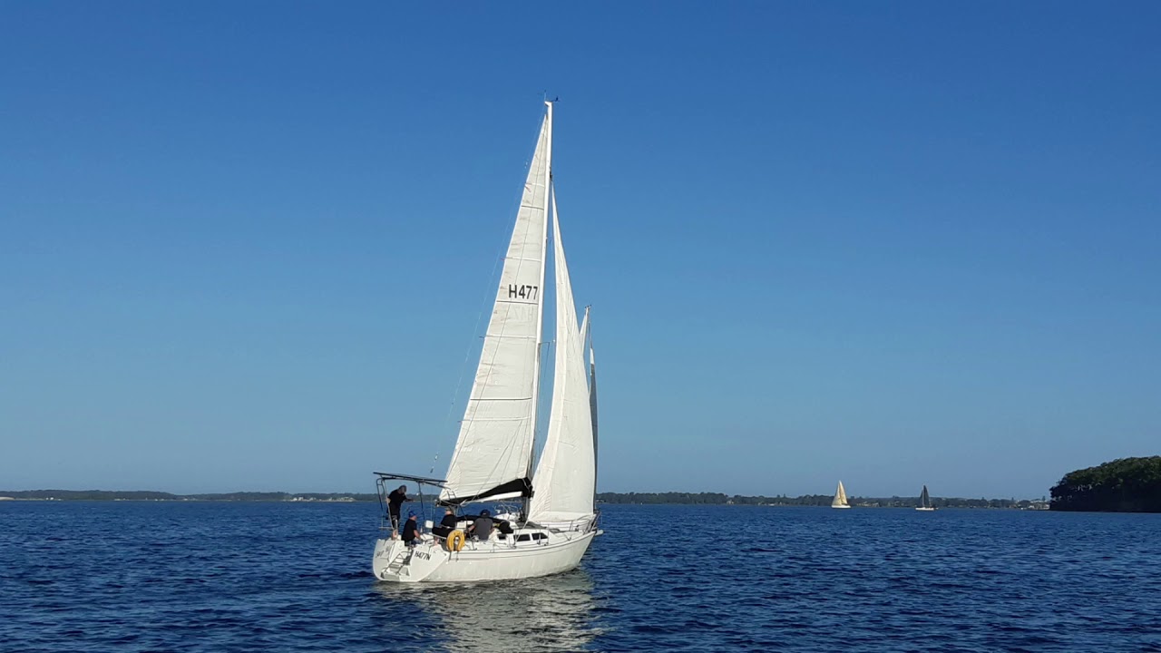 Wangi Friday Twilight...Smooth Sailing - YouTube