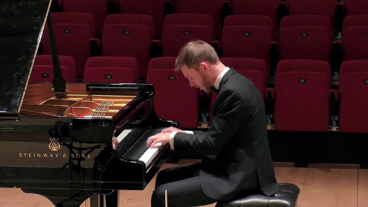 Leopold Godowsky - Gamelan, Java Suite Book I | Robertas Lozinskis - YouTube