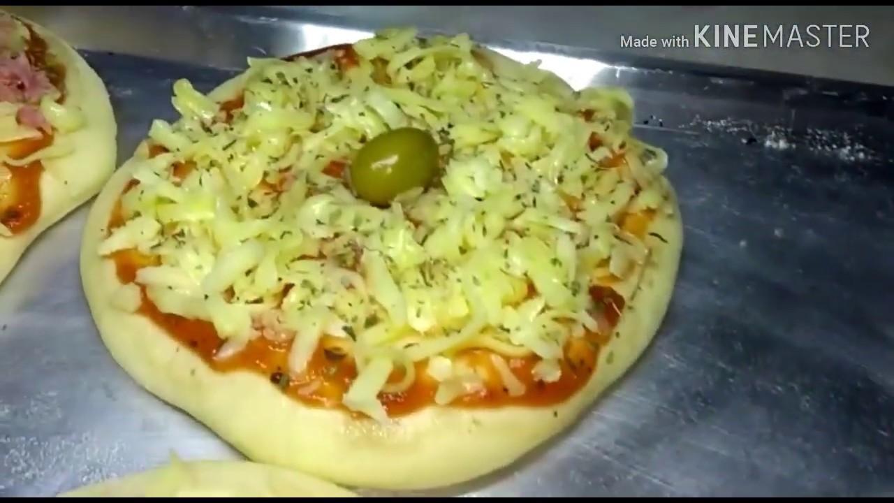 Como fazer pizza brotinho - YouTube