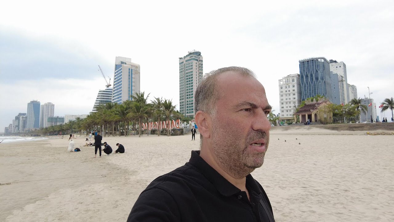 I WENT TO DA NANG BEACH, ONE OF THE STUNNING BEACHES IN VIETNAM’S ...