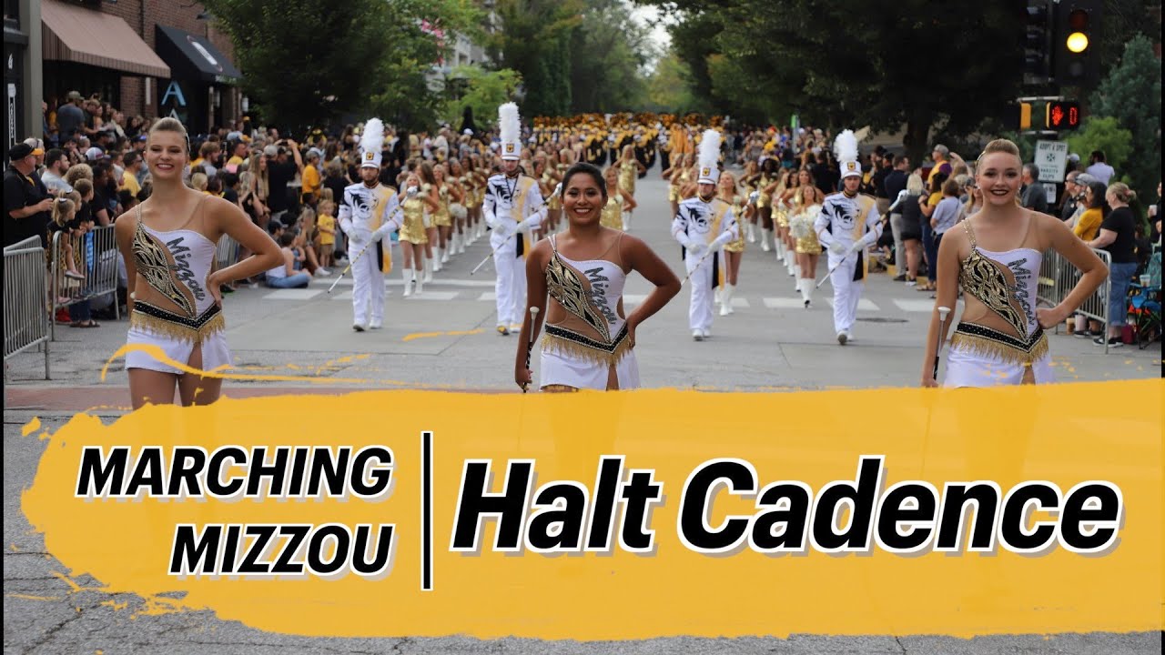Halt Cadence on the March to the Stadium | Parade Marching - YouTube