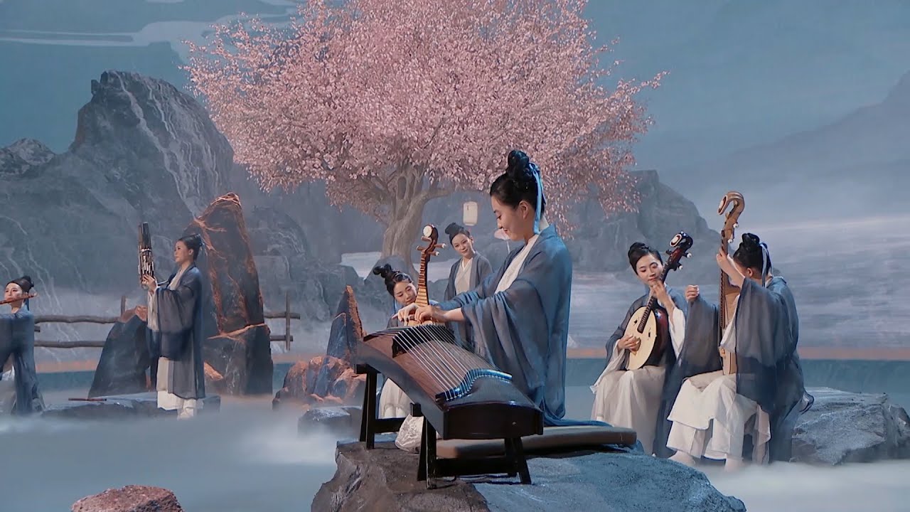 Winding Stream Party | CCTV - YouTube