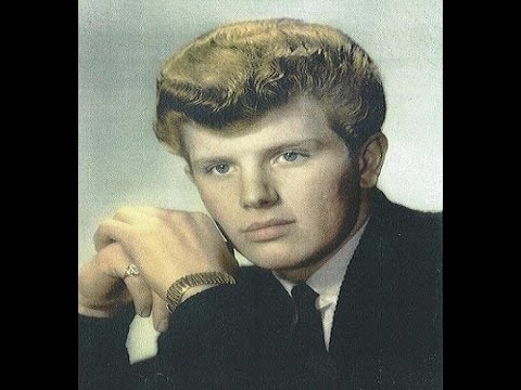 Sensative Kind '' JJ Cale '' Cover by Jim Young with JJ Cale