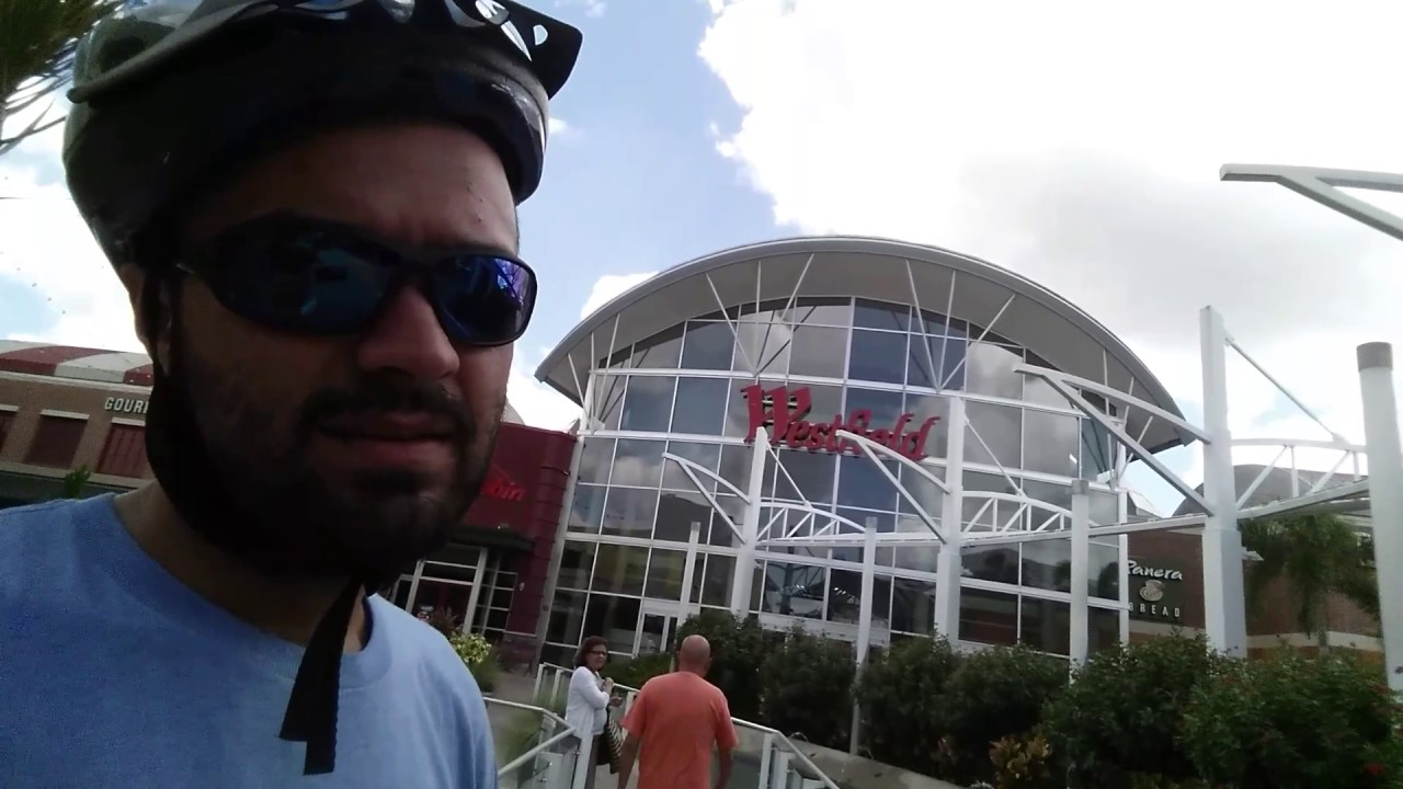 I hang out at Westfield brandon mall Florida - YouTube
