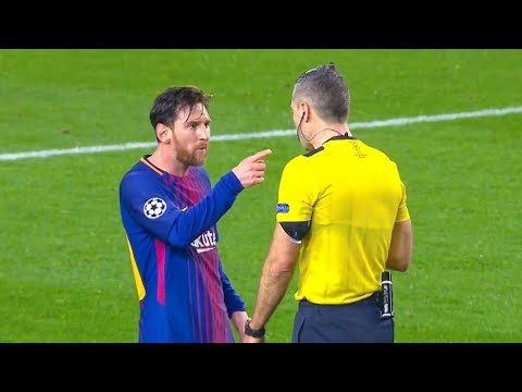 player vs referee in football - YouTube