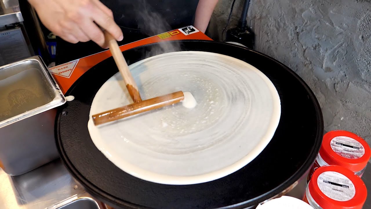 Chocolate Jam Peanut Butter Crepe - Korean Street Food - YouTube