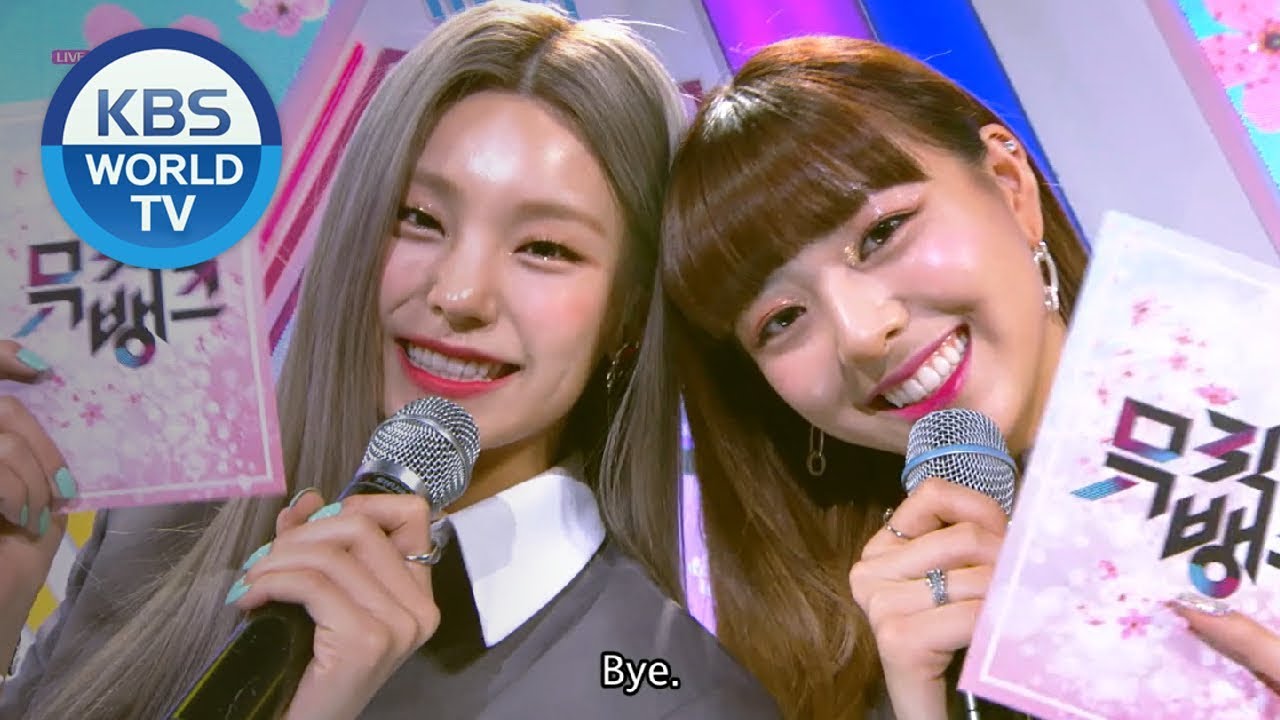 Special MC! YEJI & YUNA(ITZY) [Music Bank / ENG / 2020.04.03] - YouTube