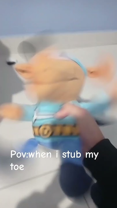 Pov I stub my toe - YouTube