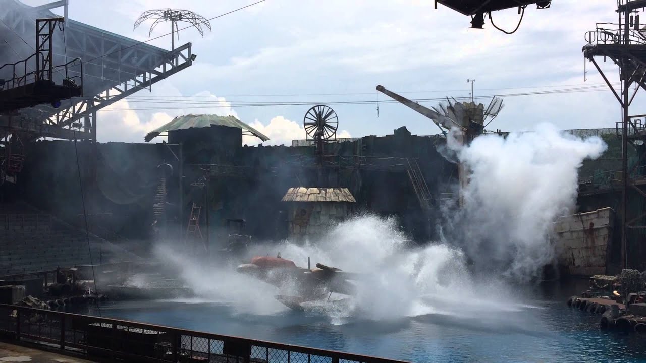 Waterworld Seaplane - YouTube