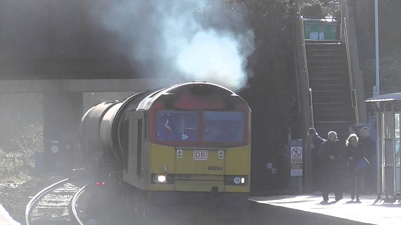 DBS 60054 Theale to margam empty murco oil train + CLAG - YouTube
