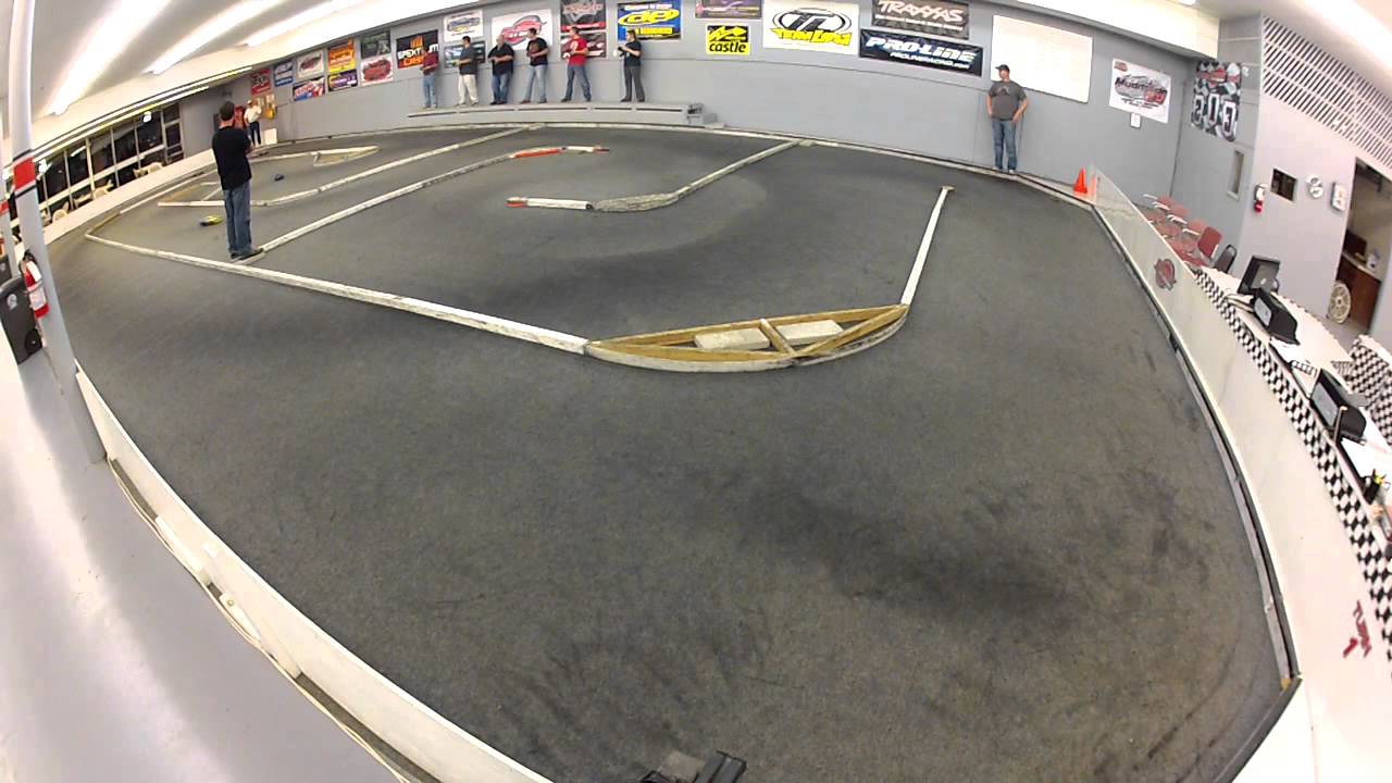 10-8-2013 VTA Main Summit RC Raceway - YouTube