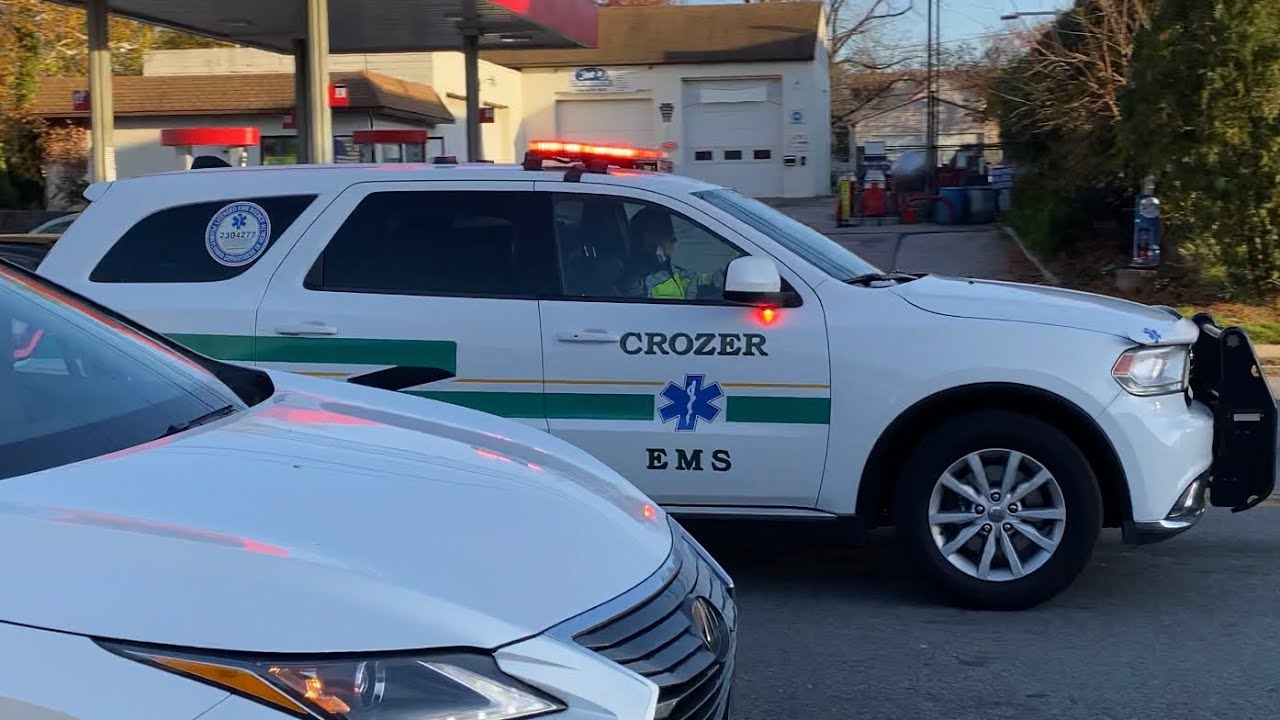Crozer EMS Medic 100D Responding 11-18-21 - YouTube
