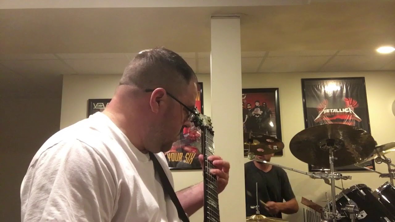 Dakota Simon plays Drums w/ BigKev420 - YouTube