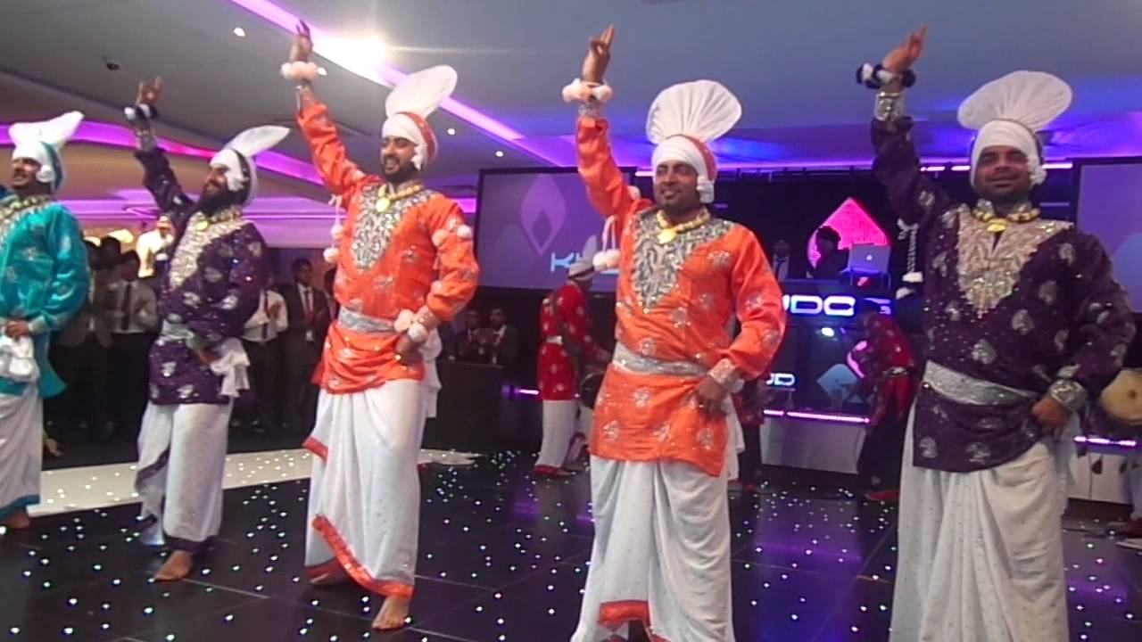 live bhangra performance - YouTube