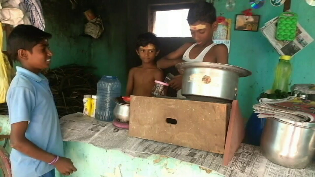 TAMIL SHORTFLIM #aavi parakum TEA Kadai - YouTube