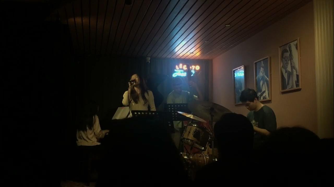 Mr. Paganini (Live at Legato Jazz Club) - YouTube