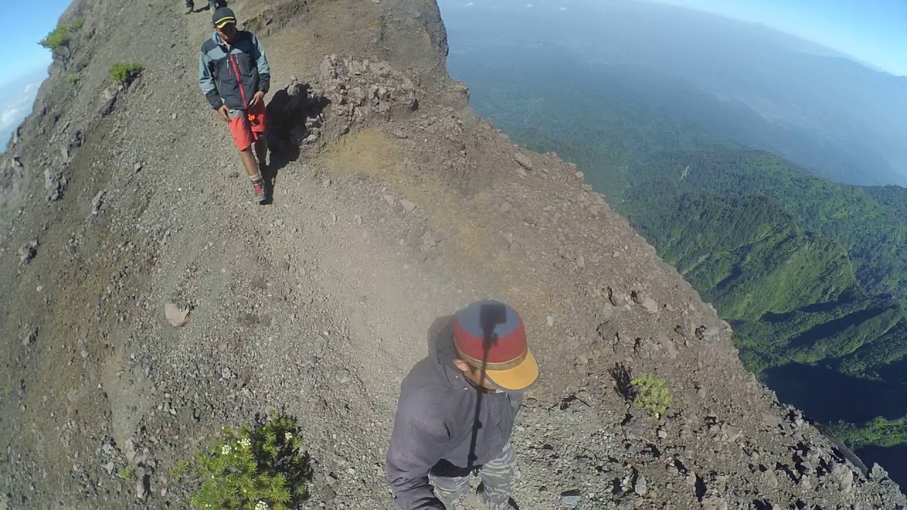 Gunung raung - YouTube