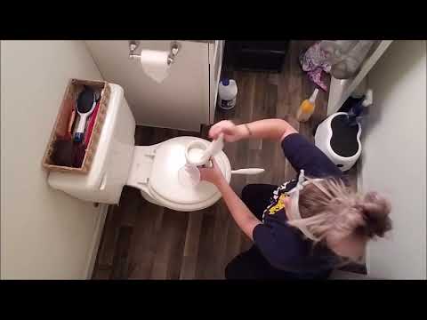 Tiny Bathroom Cleaning Motivation