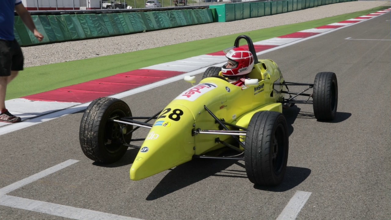 FORMULA CLASS JUNIOR ITALIA - HIGHLIGHTS ROUND 2 VARANO - YouTube