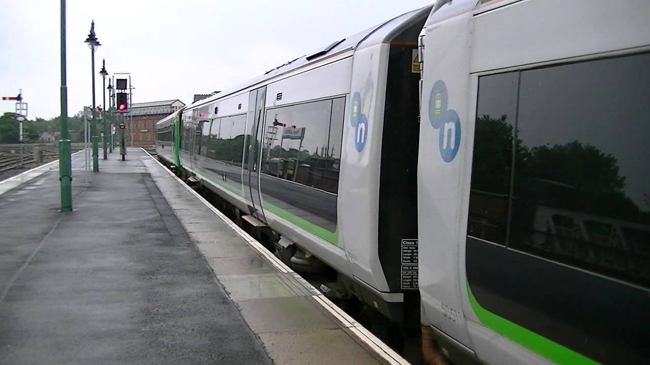 London Midland City Class 170 & 153 arriving at Shrewsbury - YouTube