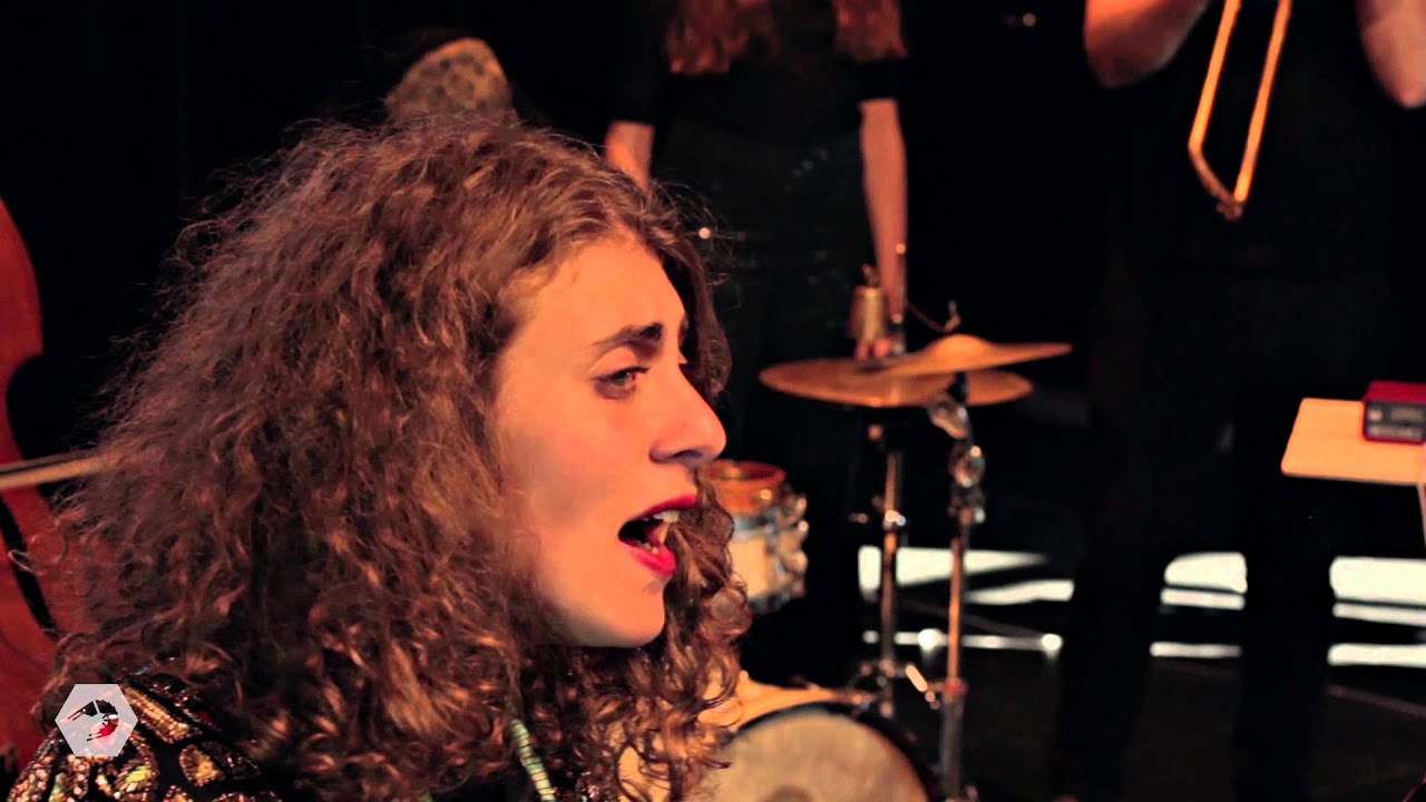 ISSA - Hawa // Gothenburg Sessions #47 - YouTube