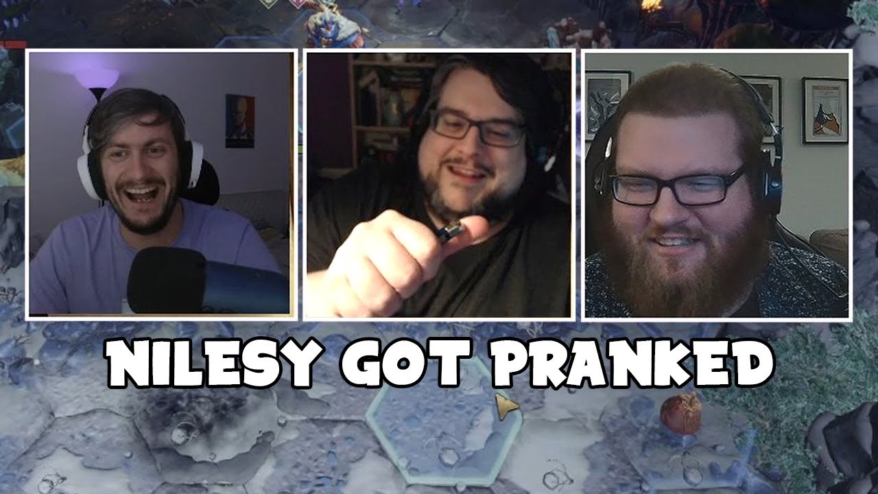 Nilesy got package from Kirsty - YouTube