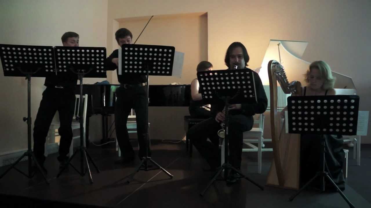 Susato Tylman - Basse Dance "La Mourisque" Save Tempo - YouTube