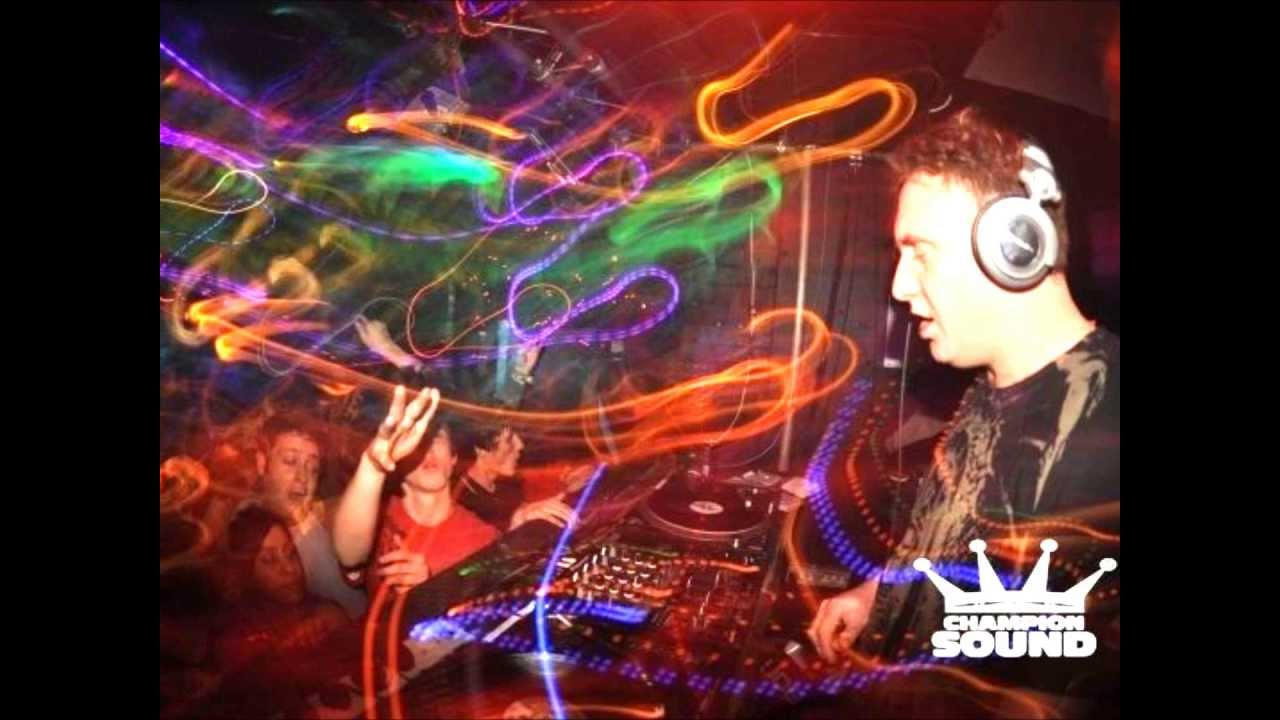 Aphrodite & Joe Peng Live @ ChampionSound-Lakota Bristol - YouTube