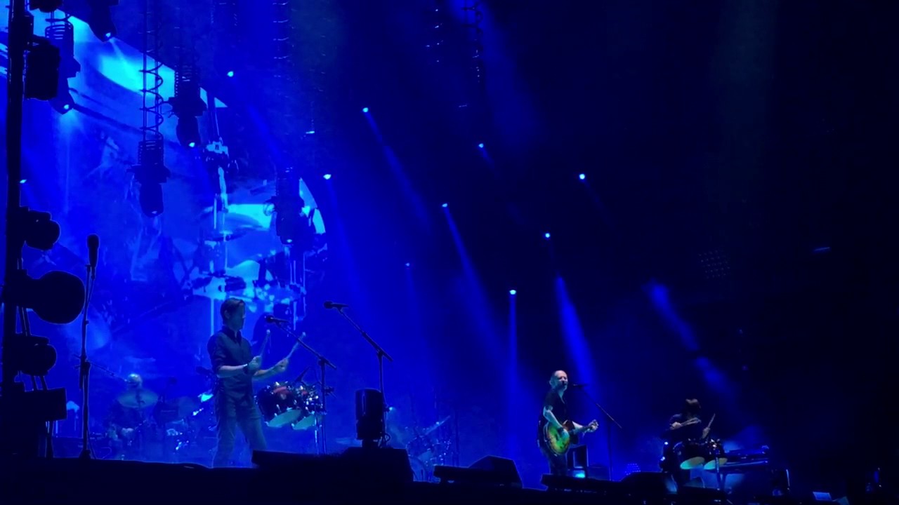 Radiohead - There There, Live @ Main Square Festival, Arras - YouTube