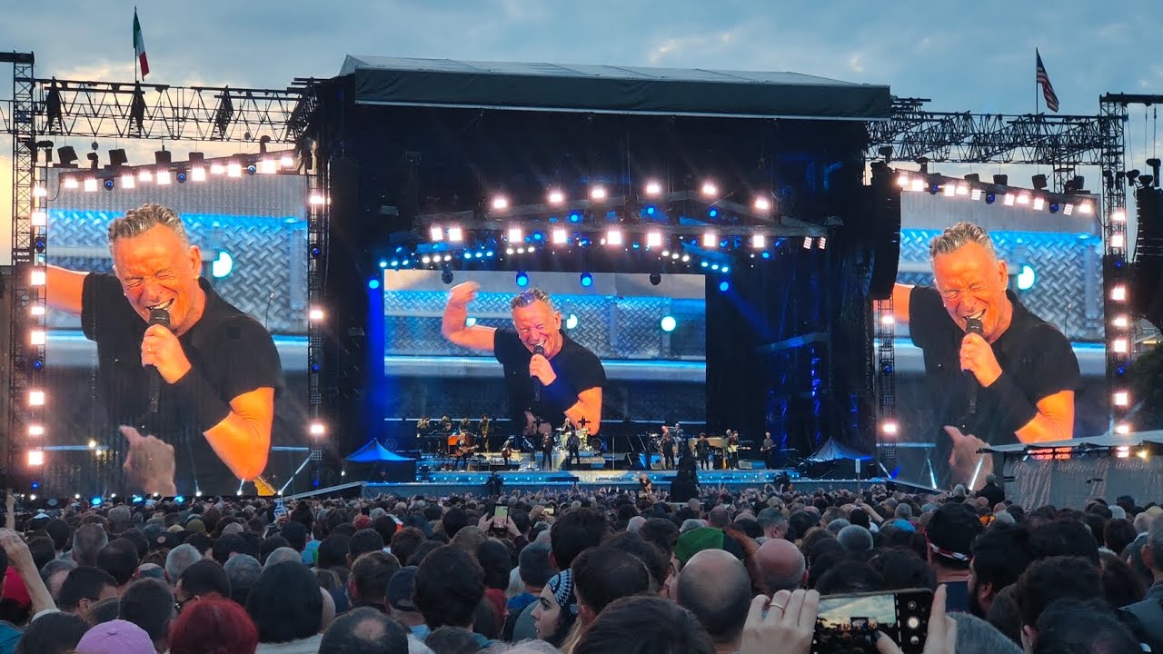 BECAUSE THE NIGHT - BRUCE SPRINGSTEEN // LIVE @ CIRCO MASSIMO (Roma ...