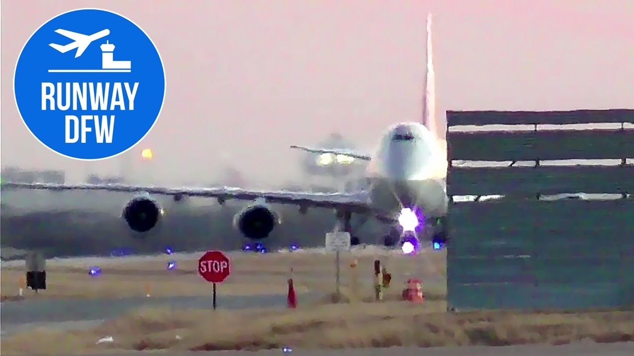 Mar 05 2022 - LIVE DFW Airport plane spotting with Runway DFW - YouTube