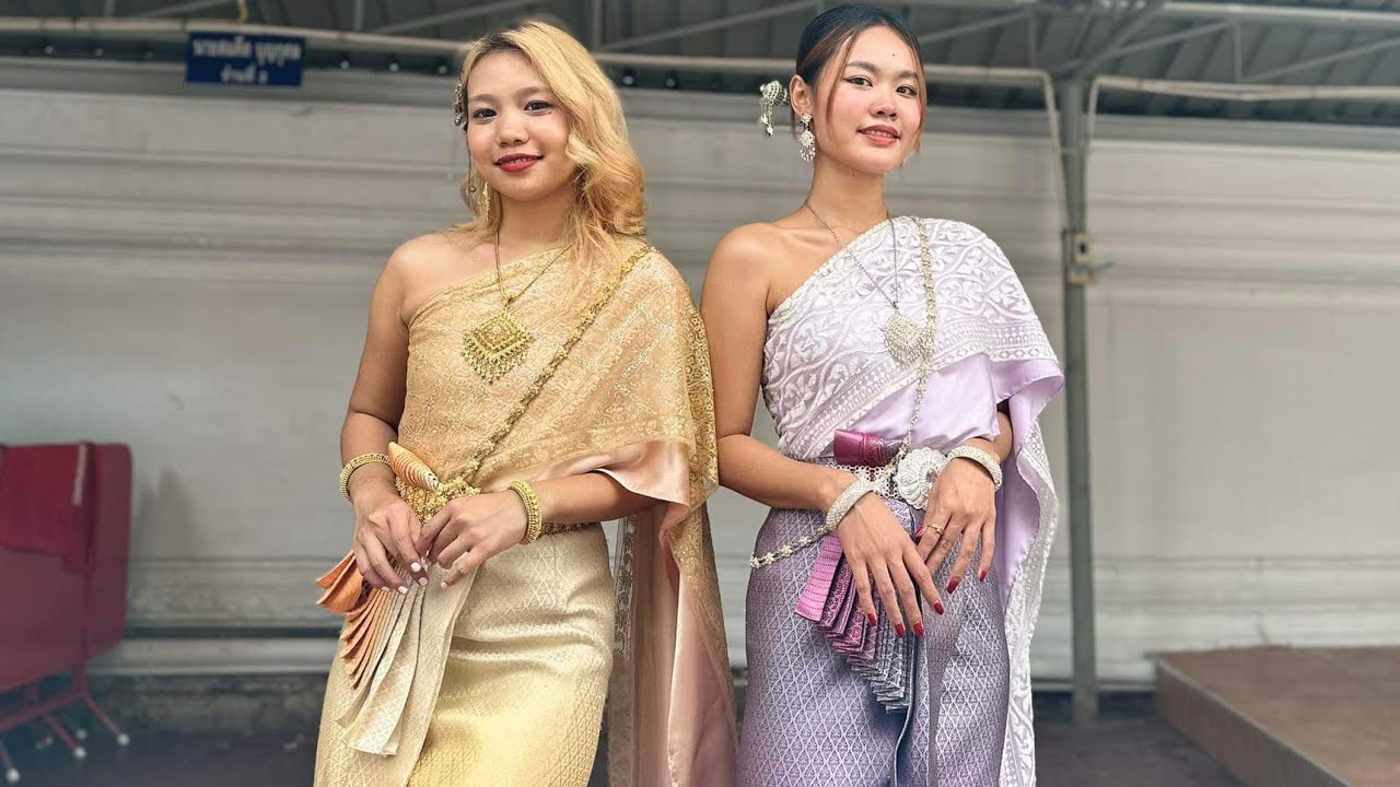 Chaw And Kitty Will Try On Thai Traditional Dress - YouTube