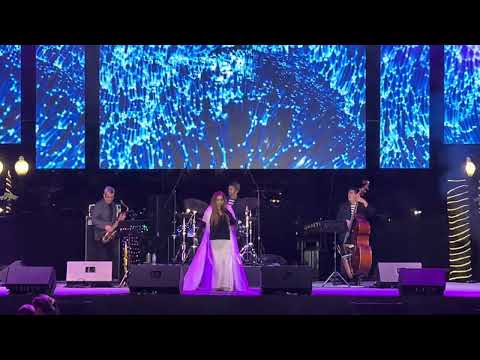 Jacintha Abisheganaden - Jazz by the Cove | SENTOSA COVE - YouTube