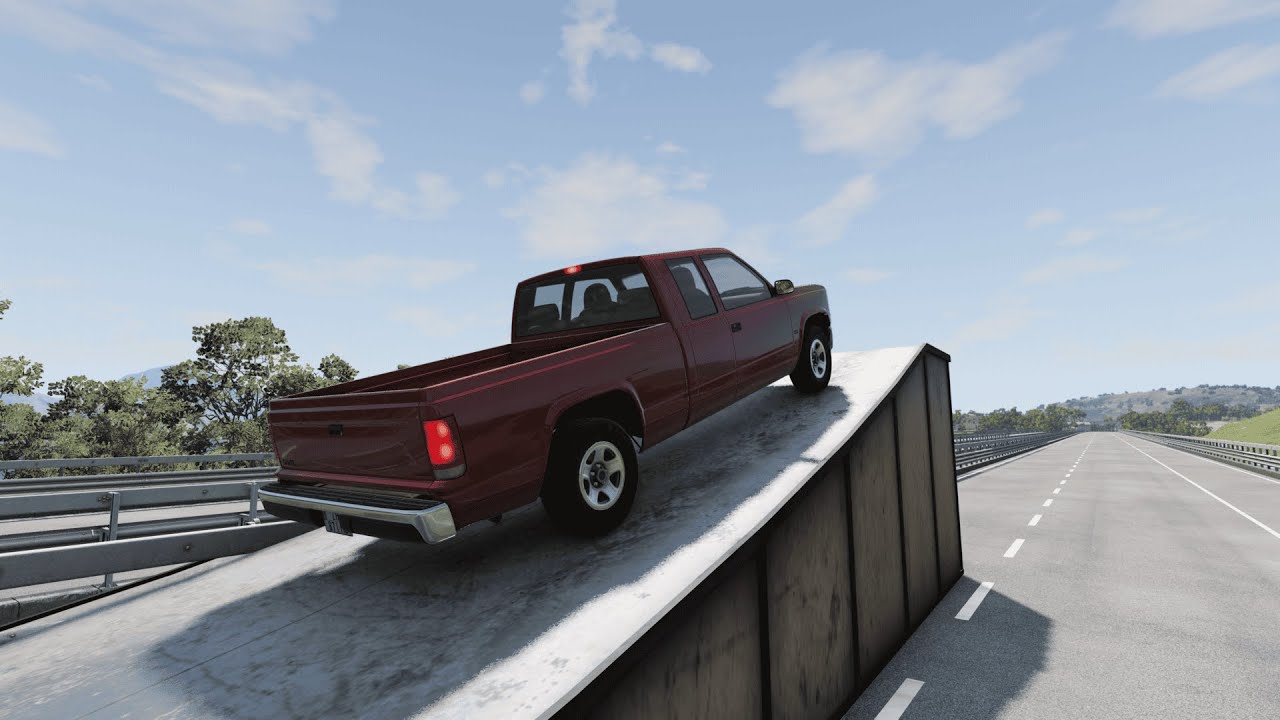 Car Jumps from Ramp in BeamNG Drive | V8 Gavril truck, ETK Series car ...