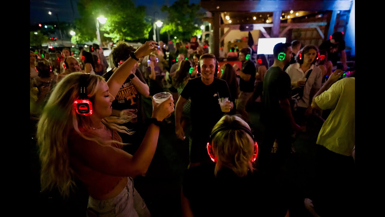 Silent Disco Knox Mashup - YouTube