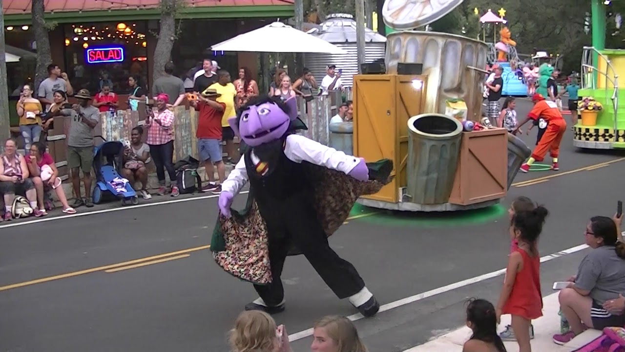 Sesame Street Party Parade! SeaWorld San Antonio 2018! - YouTube