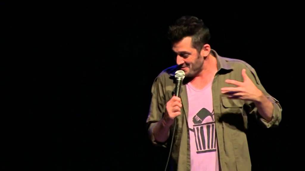 Federico Simonetti - Stand Up - Asfixia autoerótica - YouTube