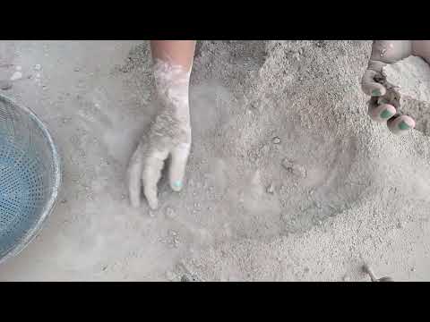 soft slabs charcoal +send+ pure+ cement dry floor crumbling in mixing