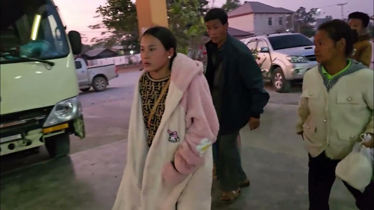 xa niam tij thiab til laug nkawv mus tsev - YouTube