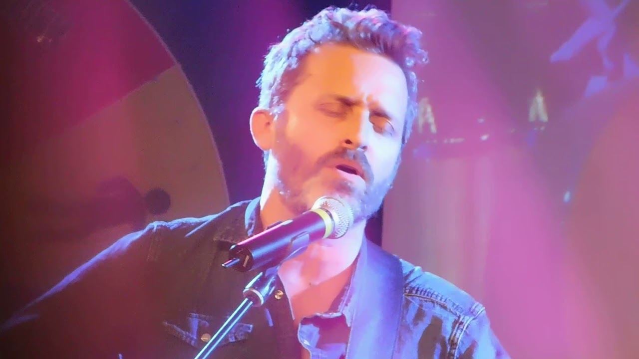 Rob Benedict singing Fare Thee Well at JIB - YouTube