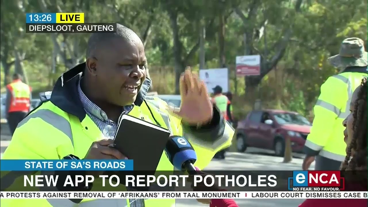 A new App to report potholes - YouTube