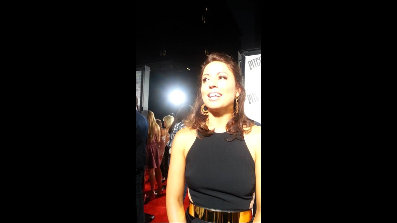 Writer Kay Cannon at the Pitch Perfect Premiere - YouTube