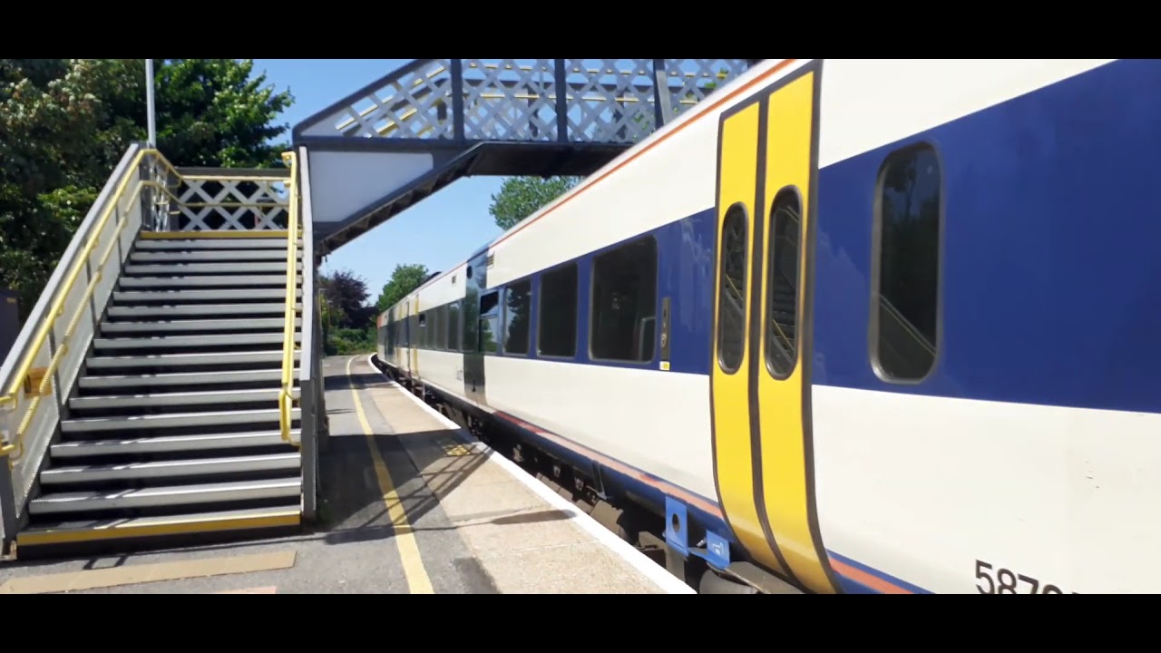 Warminster Railway Station, Wiltshire - YouTube