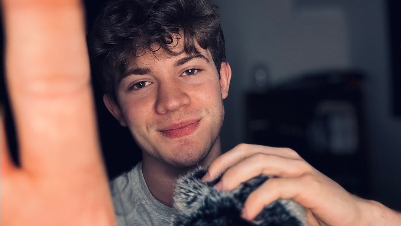 Telling you a bedtime story ASMR - YouTube