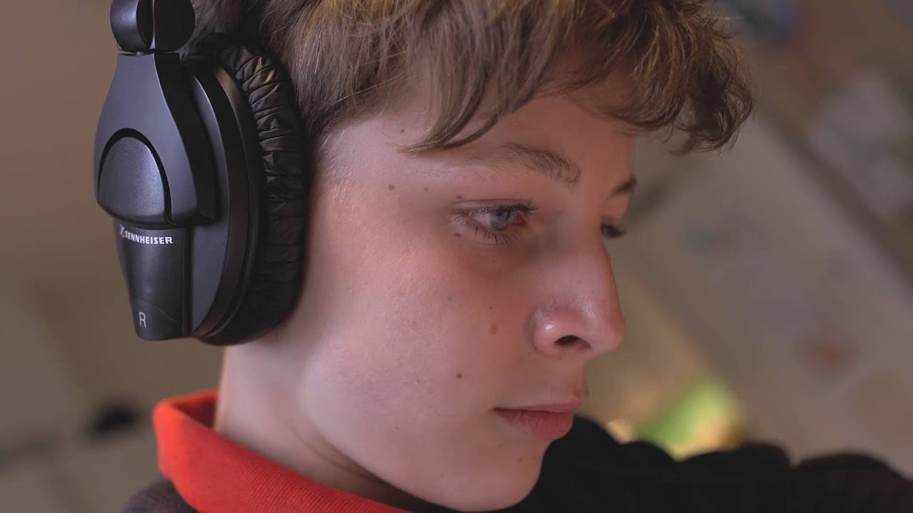 Fischy Music and the Seasons for Growth Programme - YouTube