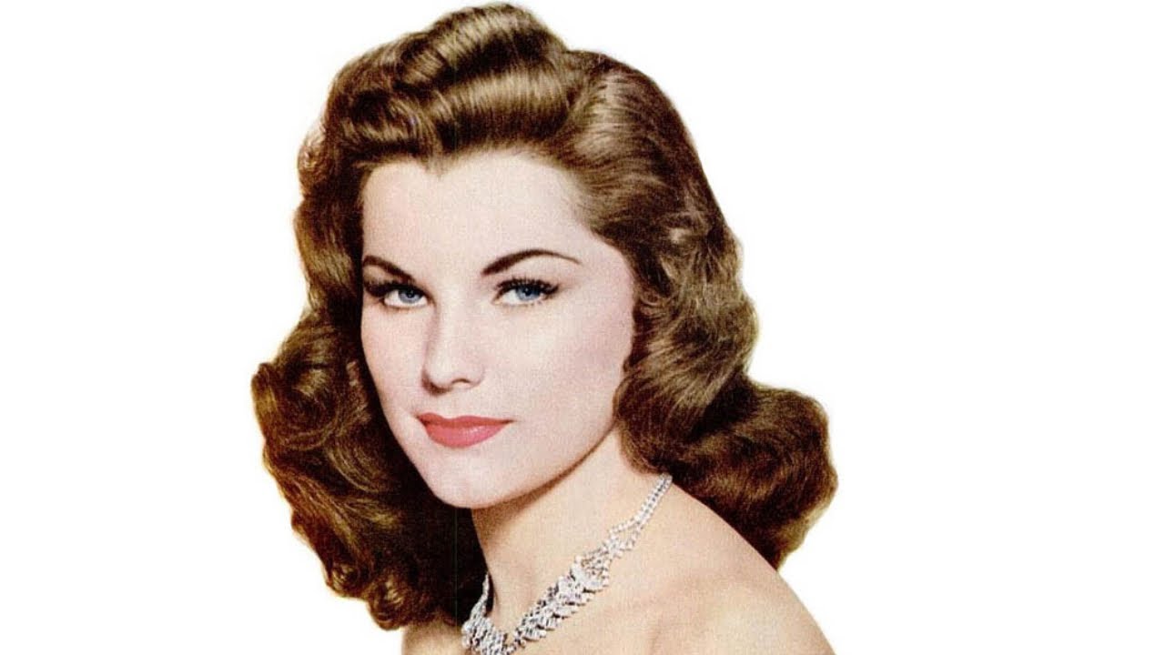 13 Sexy Photos of Debra Paget - YouTube